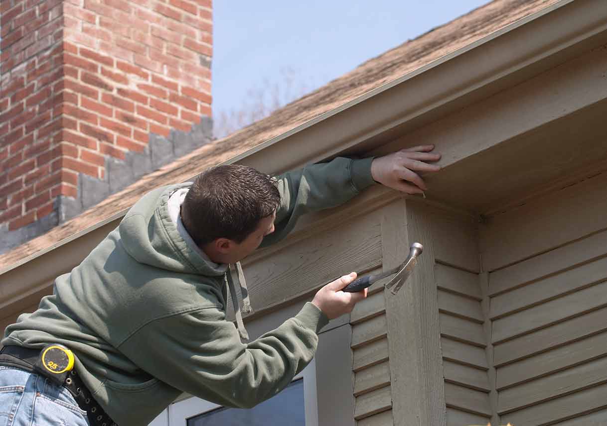 Avoid Injury During Exterior Home Repair | Best Pick Reports